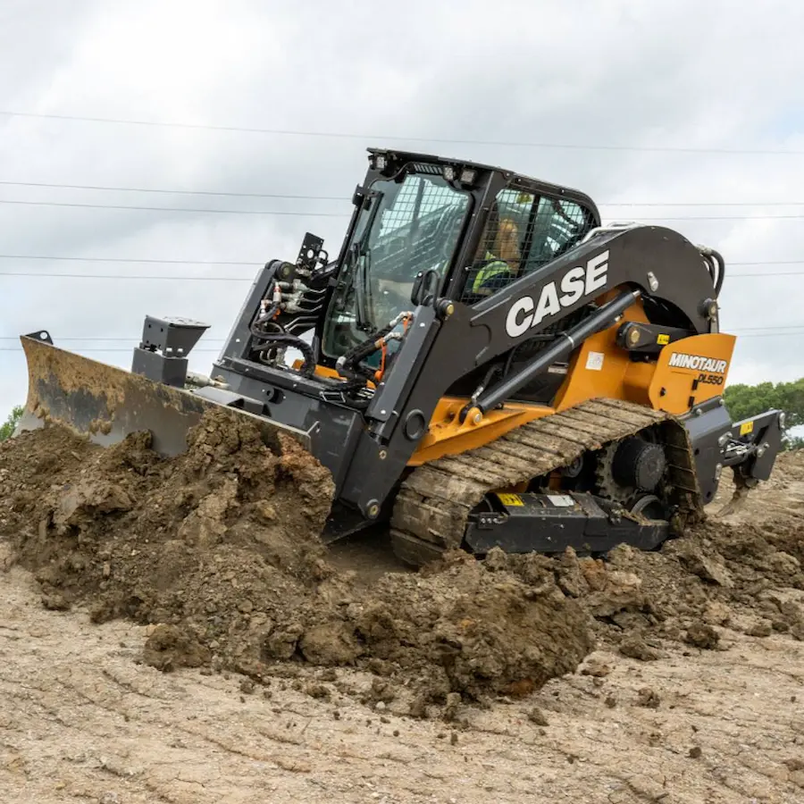 CASE Minotaur™ DL550 Compact Dozer Loader