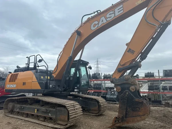 CASE CX350D Excavator For Rent - NMS7P1584